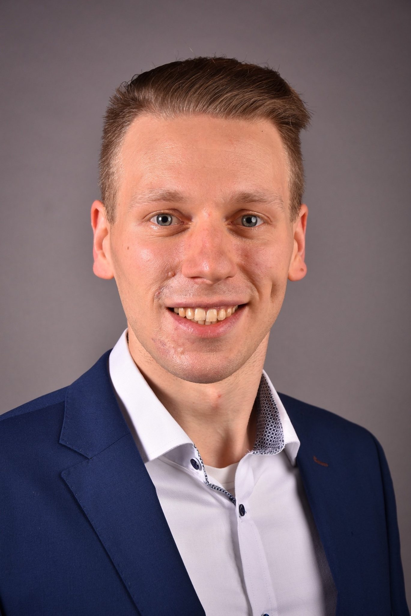 Philipp Vieweg – GAMM Juniors